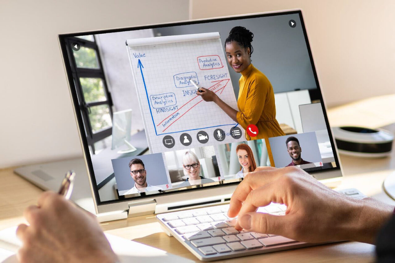 Why You Should Upskill Throughout Your Virtual Career - iSwerk