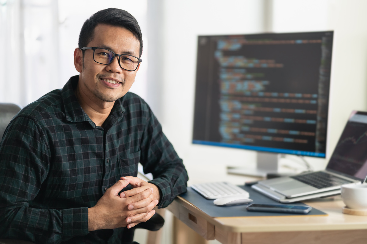 Software Engineers Rising in Demand Due to Digital Screens